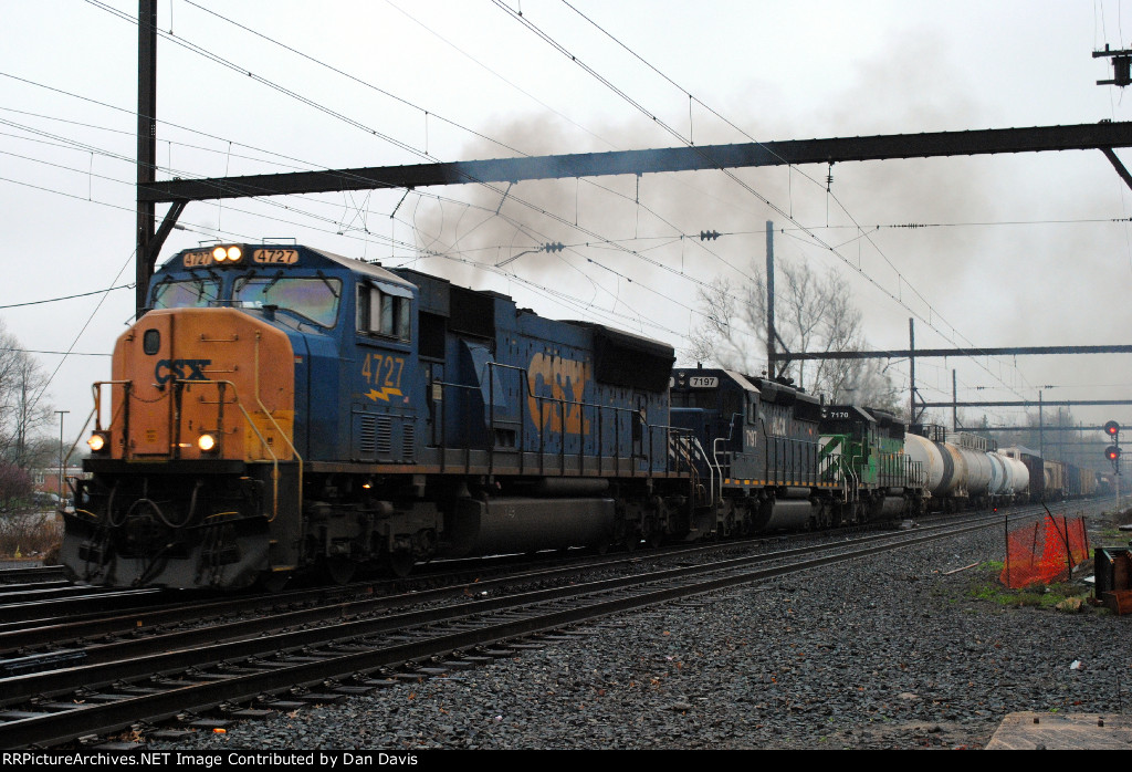 CSX, HLCX and BN Painted EMD power on Q410-28